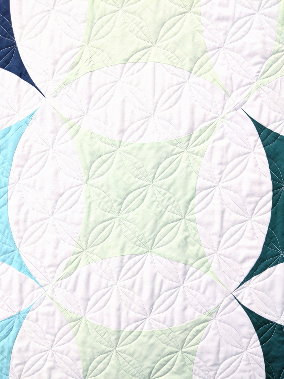 Orange Peel Quilt (placed on point) - Ma Tante Quilting