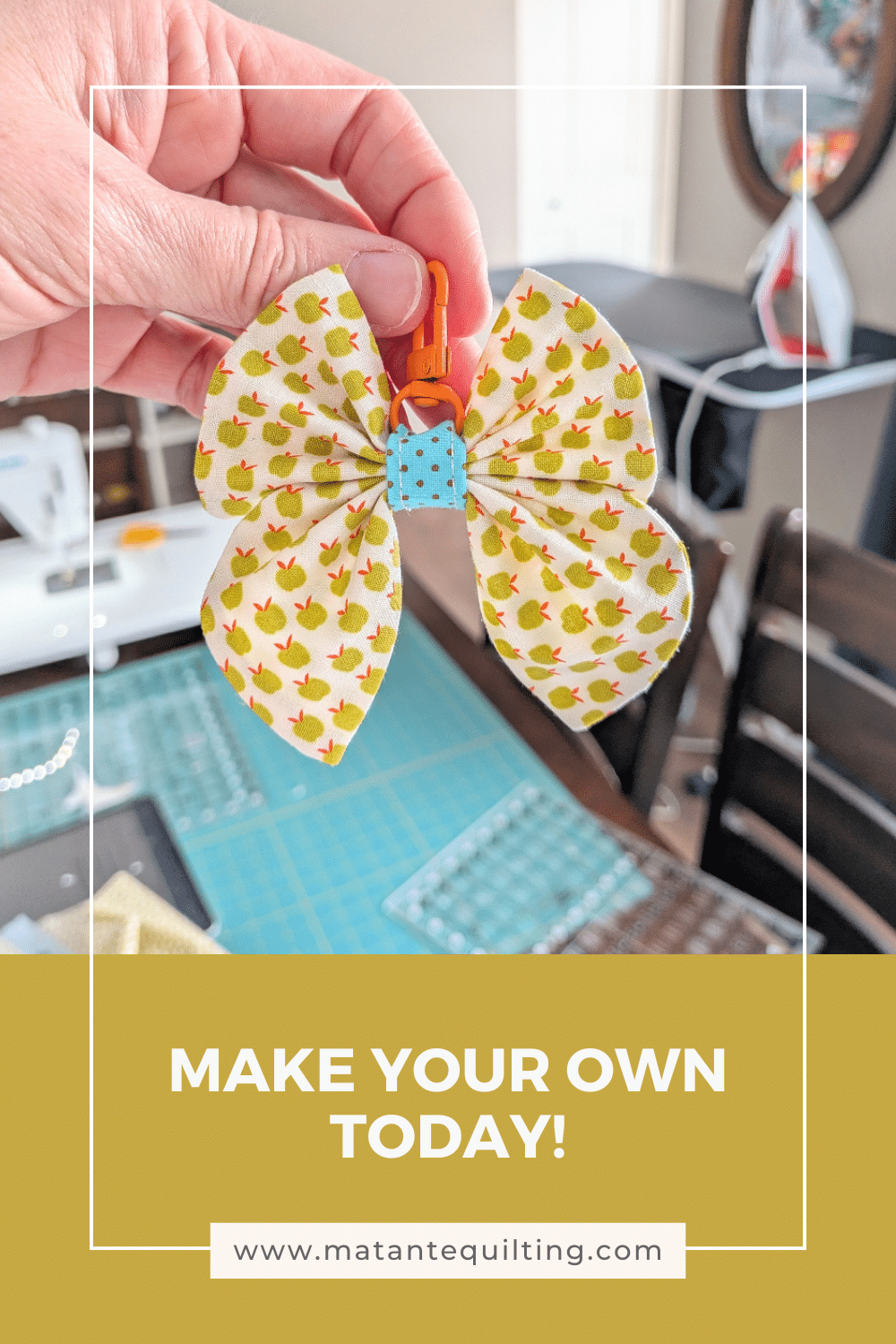 How to Sew a Tiny Bow (Free Step-by-Step Tutorial) - Ma Tante Quilting